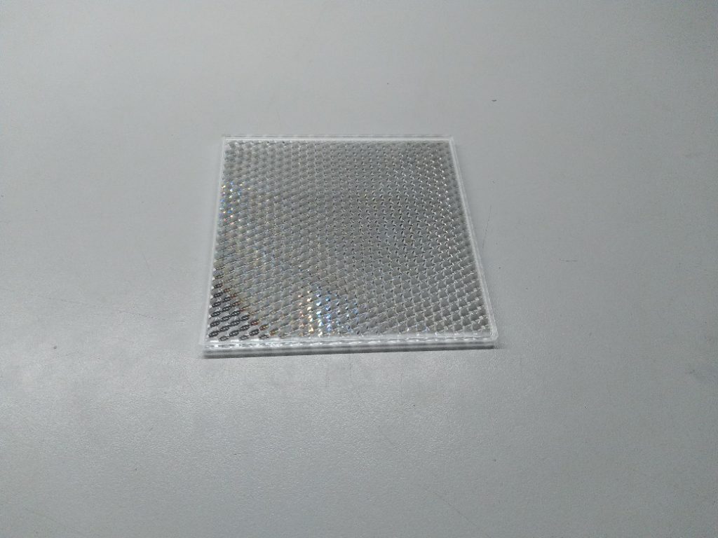 R12 Reflector 100 x 100 – Datasensing